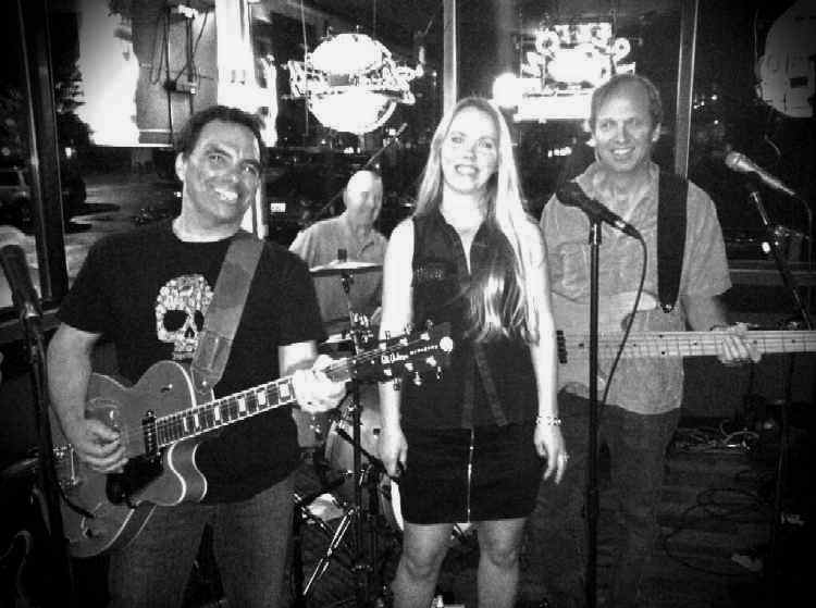 Whoopi Cat - Seattle (1998-2005) and Reunited in 2013